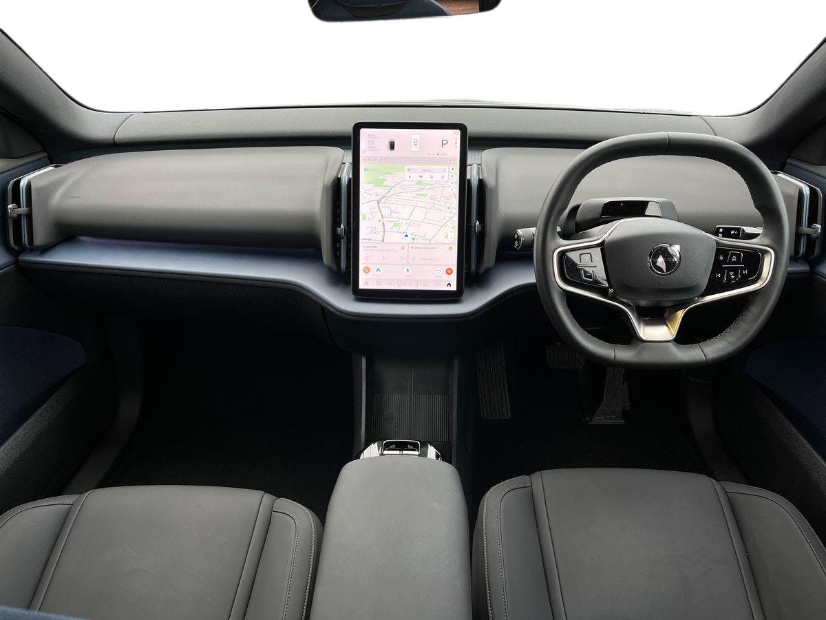 Volvo Ex30 Single Motor Extended Range 69kwh Plus Suv 5dr Electric Auto ...